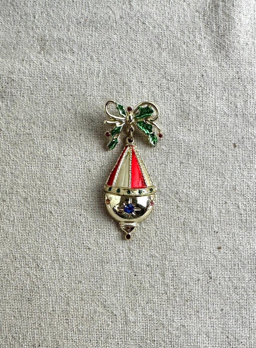 Beatrix BJ Vintage Holiday Ornament Brooch, Two Parts, 2 5/8 X 1, Gold ...