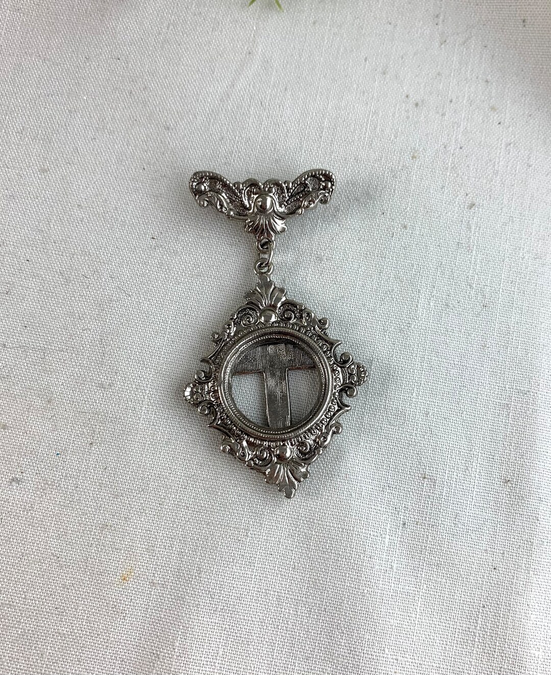 Vintage Picture Frame Brooch 2 3/8 X 1 3/8 - Etsy