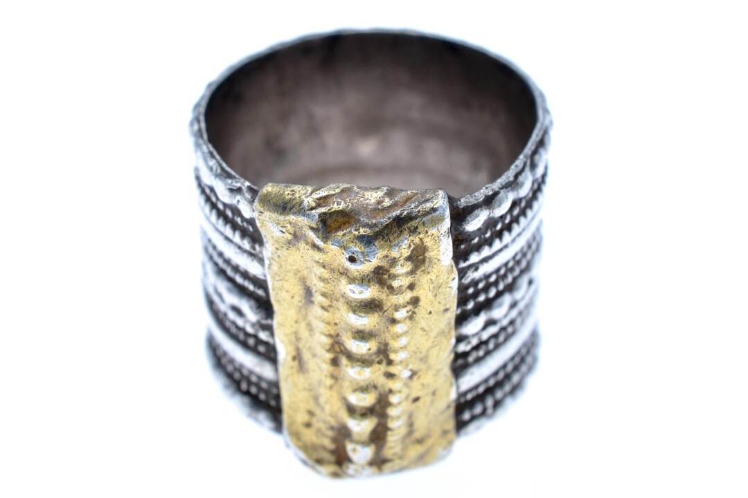 Old Tribal Omani Bedouin Jabirah Ring, Silver and Gold Leaf - Etsy