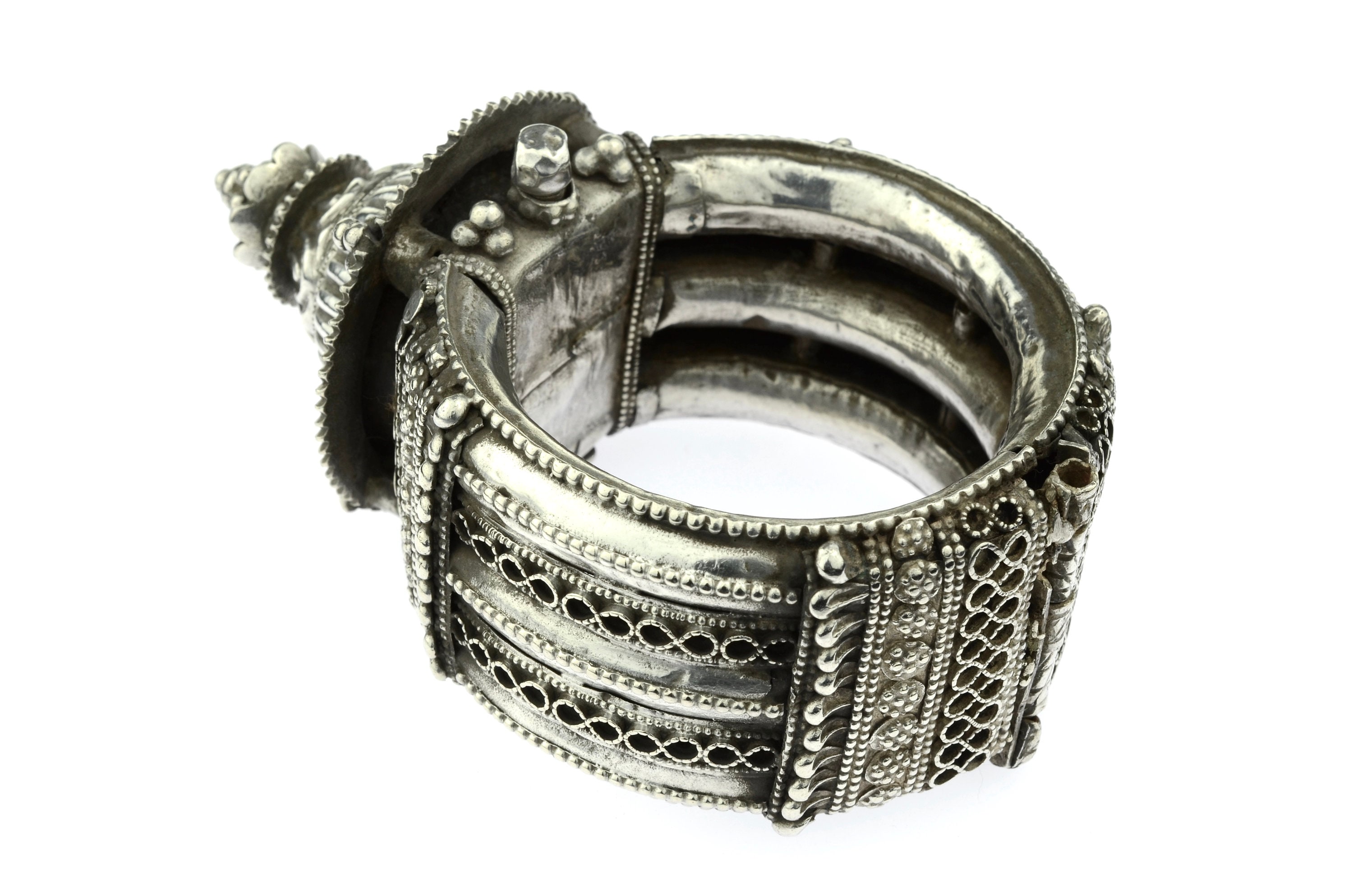 Réservé Monica Antique ORISSA Silver Bracelet from INDIA. TADA Armlet ...
