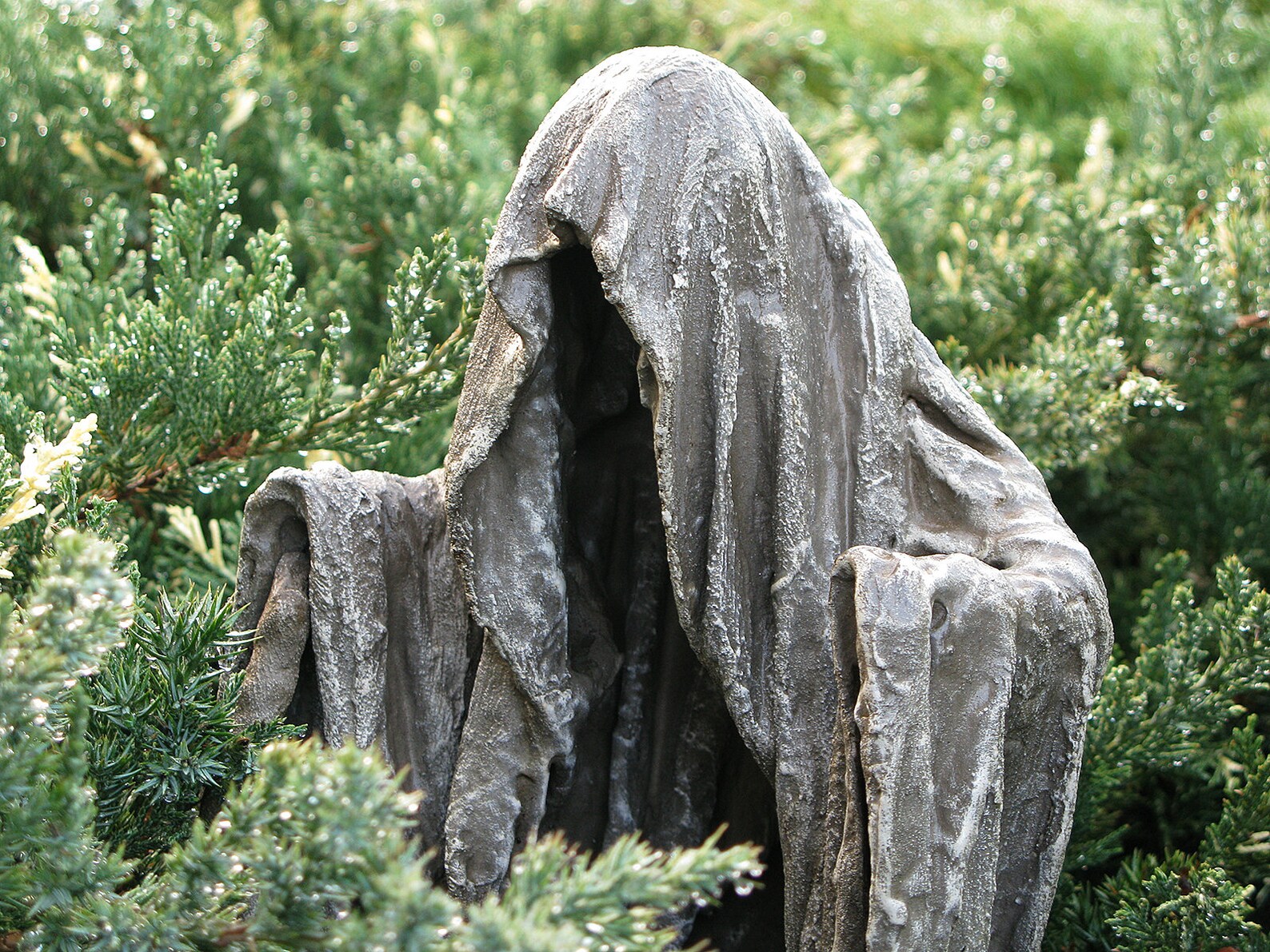Garden Sculpture Ghost Outdoor Sculpture Phantom Statue Figure - Etsy