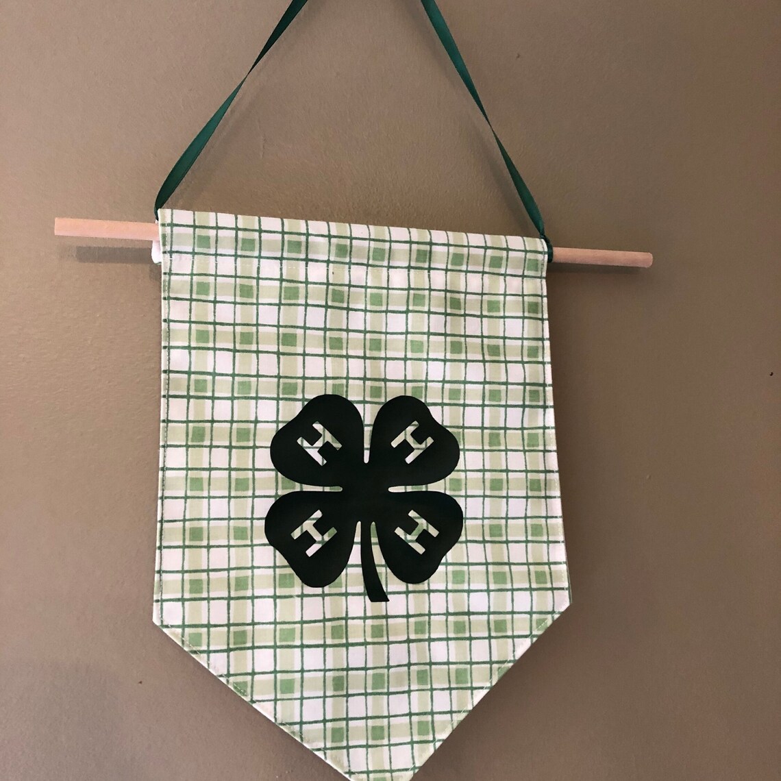 4-H Pin Display: Personalization Available - Etsy