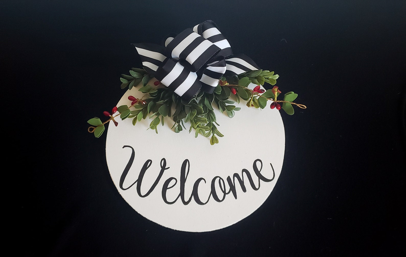Black and White Welcome Sign//welcome Sign//circular Welcome | Etsy