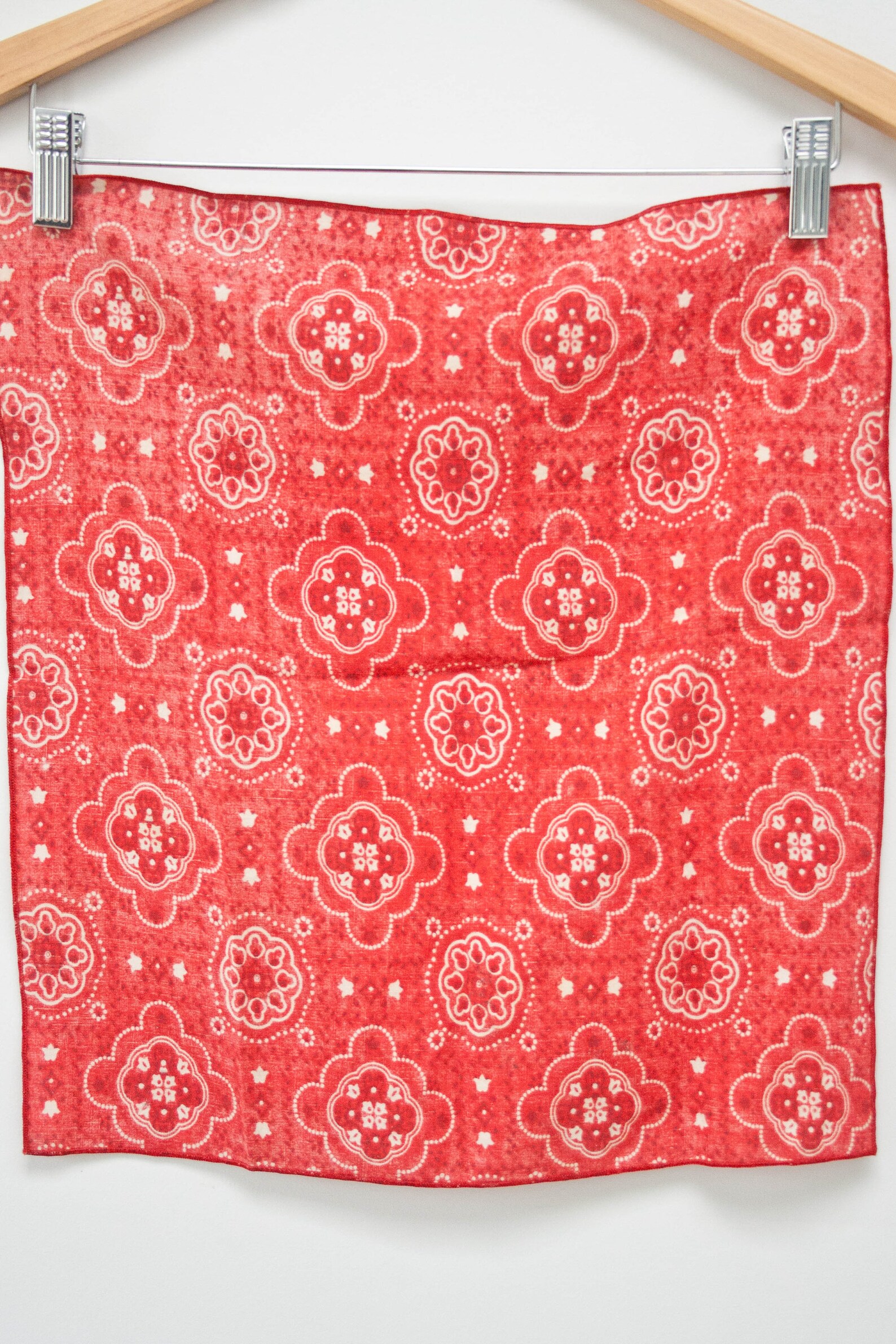 Vtg Small Red Bandana - Vintage Patterned Scarf - 80s Red and White ...