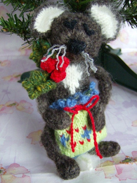 Have A Very Mice Christmas -tree Decorations/trims - Easy Toy Knitting ...