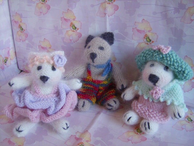 Mrs Pitty-pat Kitten Cat (with Kittens) - Easy Soft Toy Knitting ...