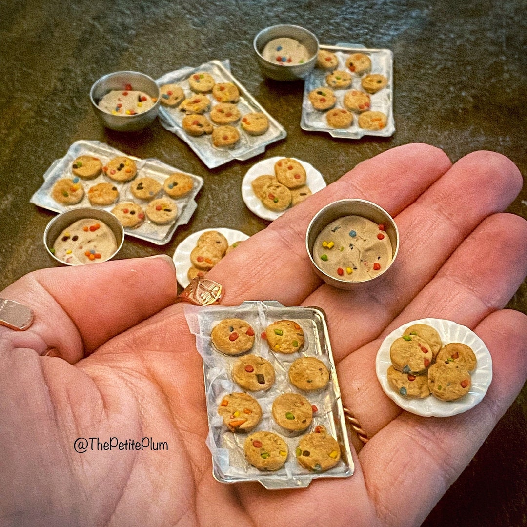 Miniature / Cookie Prep / Desserts / Sweets / Dollhouse/ Miniature Food ...