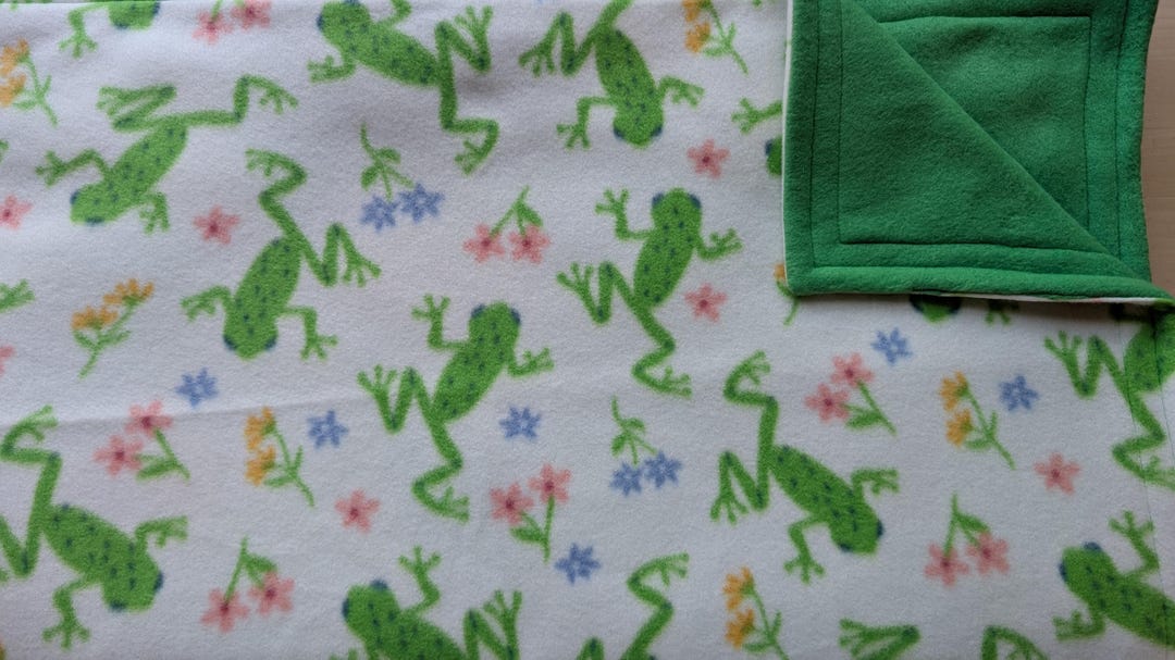 Jumping Frogs Reversible Fleece Blanket/throw - Etsy