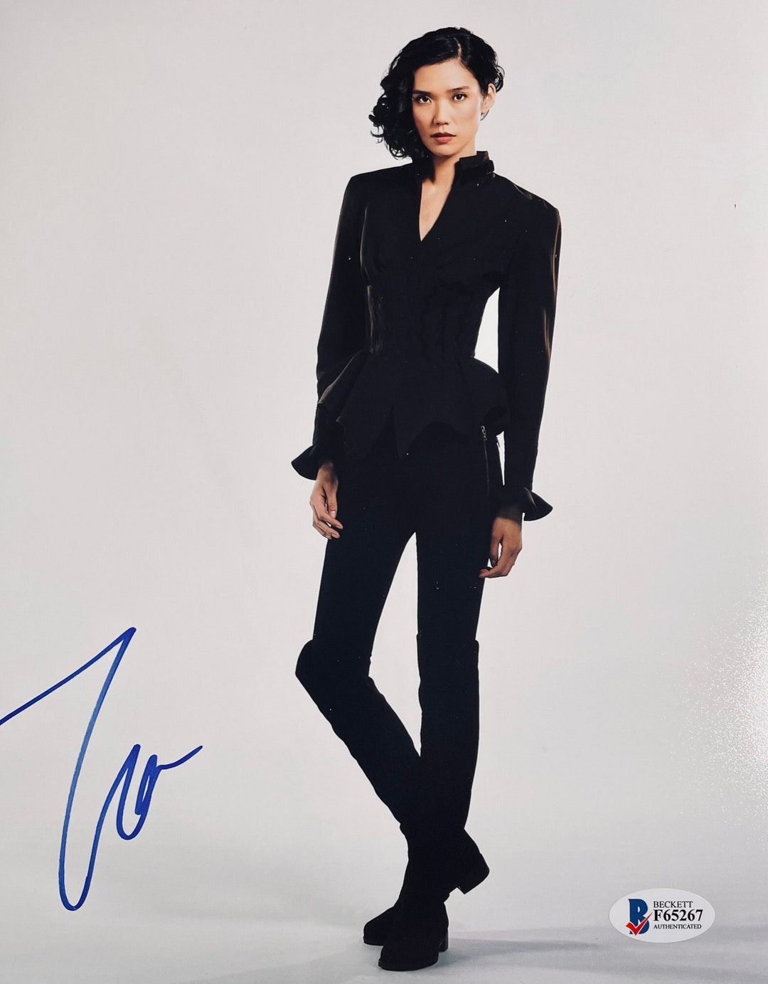 TAO OKAMOTO 8X10 Signed Photo HANNIBAL | Chiyoh - Etsy