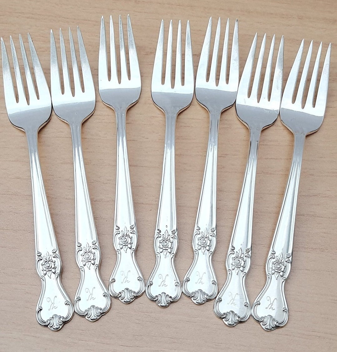 7 Old Community Plate Salad Forks, rose Service Monogram K, Flatware ...