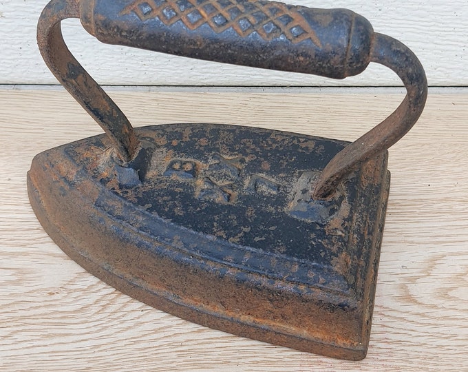 Antique Cast Iron Sad Iron, B Xx 7 Rustic Primitive Sad Flat Iron #7 ...