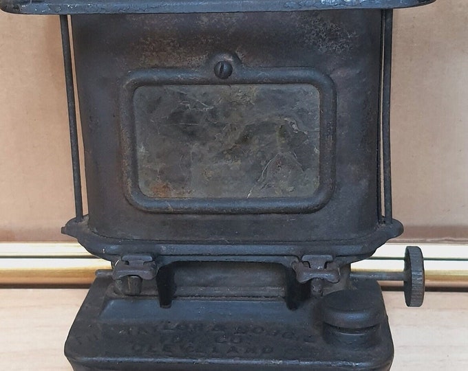 Antique Taylor & Boggis FDY. Co Camp Stove Cast Iron Sad Iron Stove ...