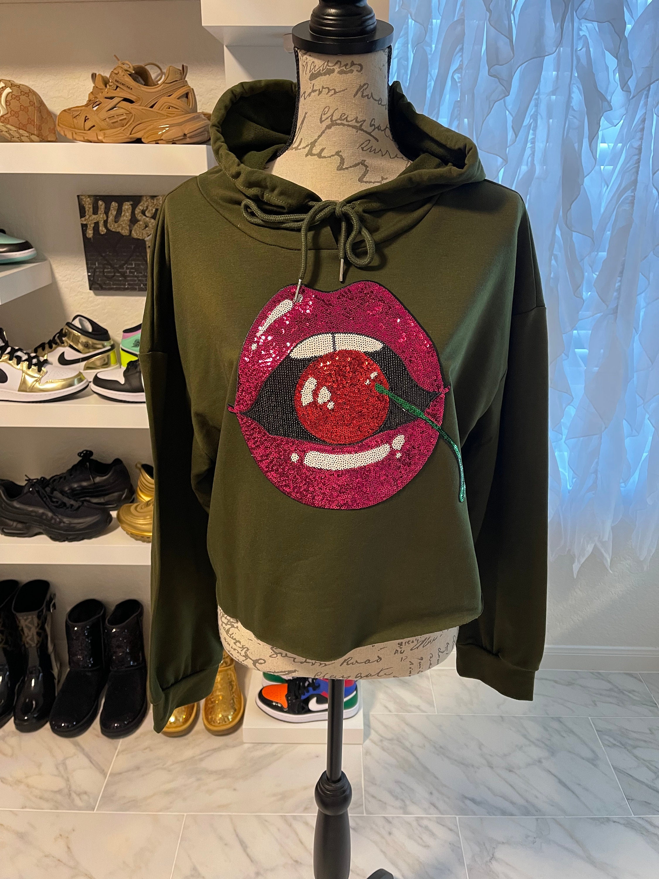 10 Sequin Lips With Cherry Patch Fuchsia Sequin Lips Patch - Etsy