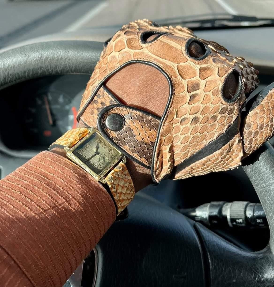 Python Driving Gloves, Luxury Leather Unisex Gloves, Driving Gloves. - Etsy