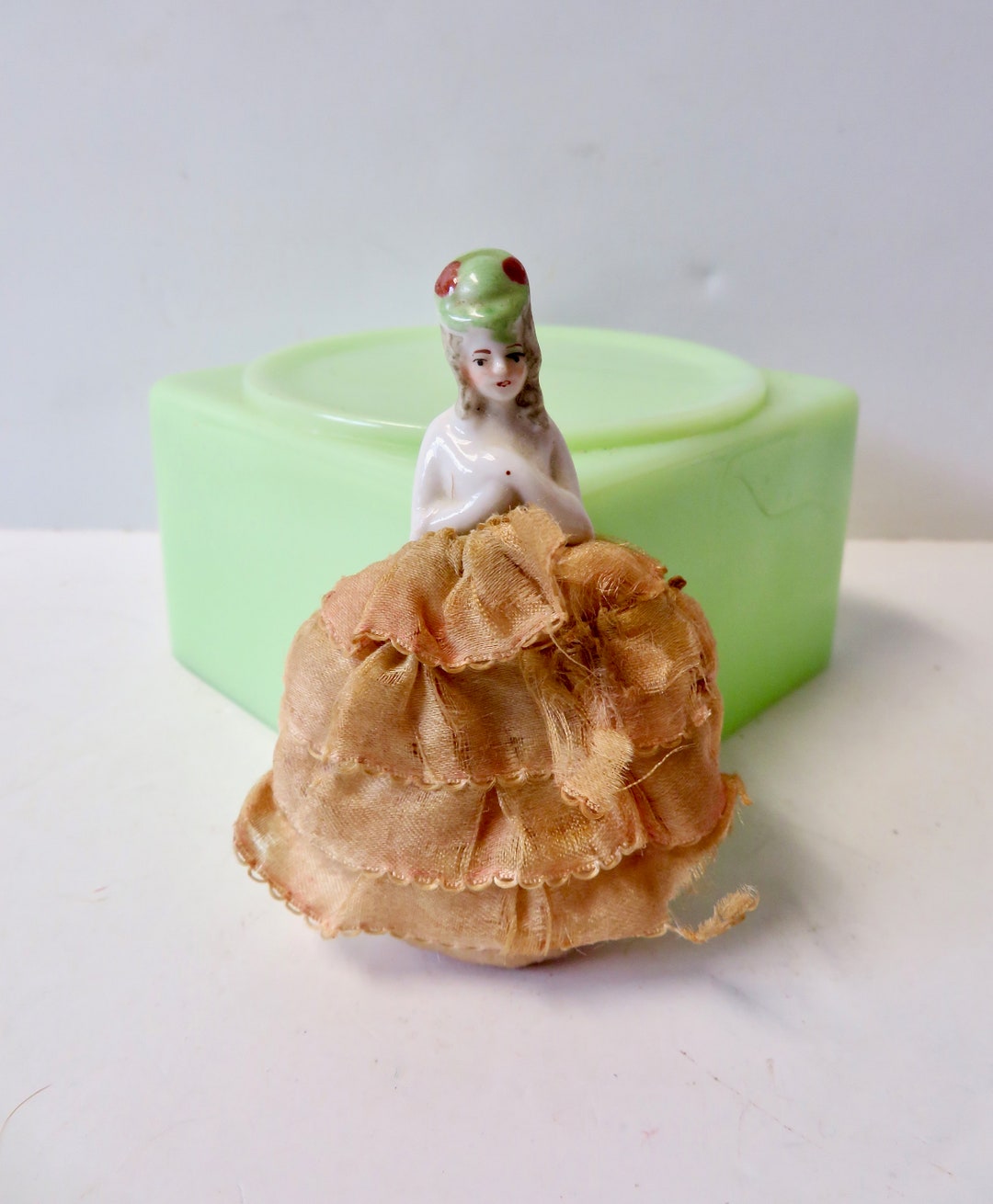 Vintage Antique 20s 30s Miniature Half Doll Face Powder Makeup Puff ...