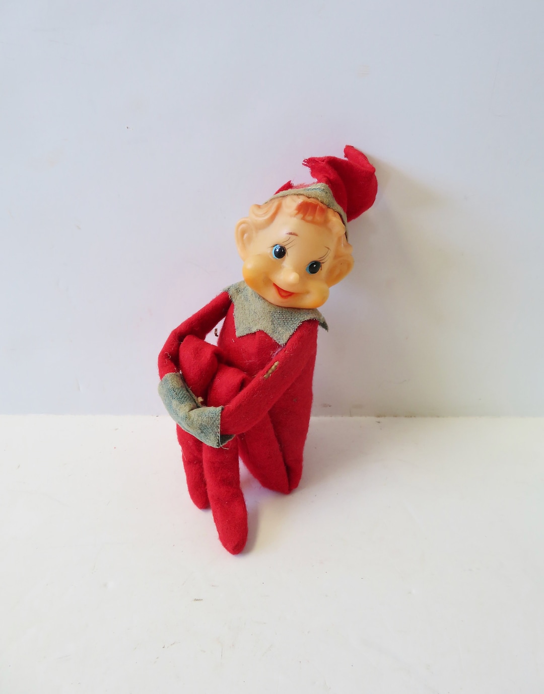 Vintage AS IS 1960s 60s Japan 10" Plastic Face on the Pixie Knee Hugger ...