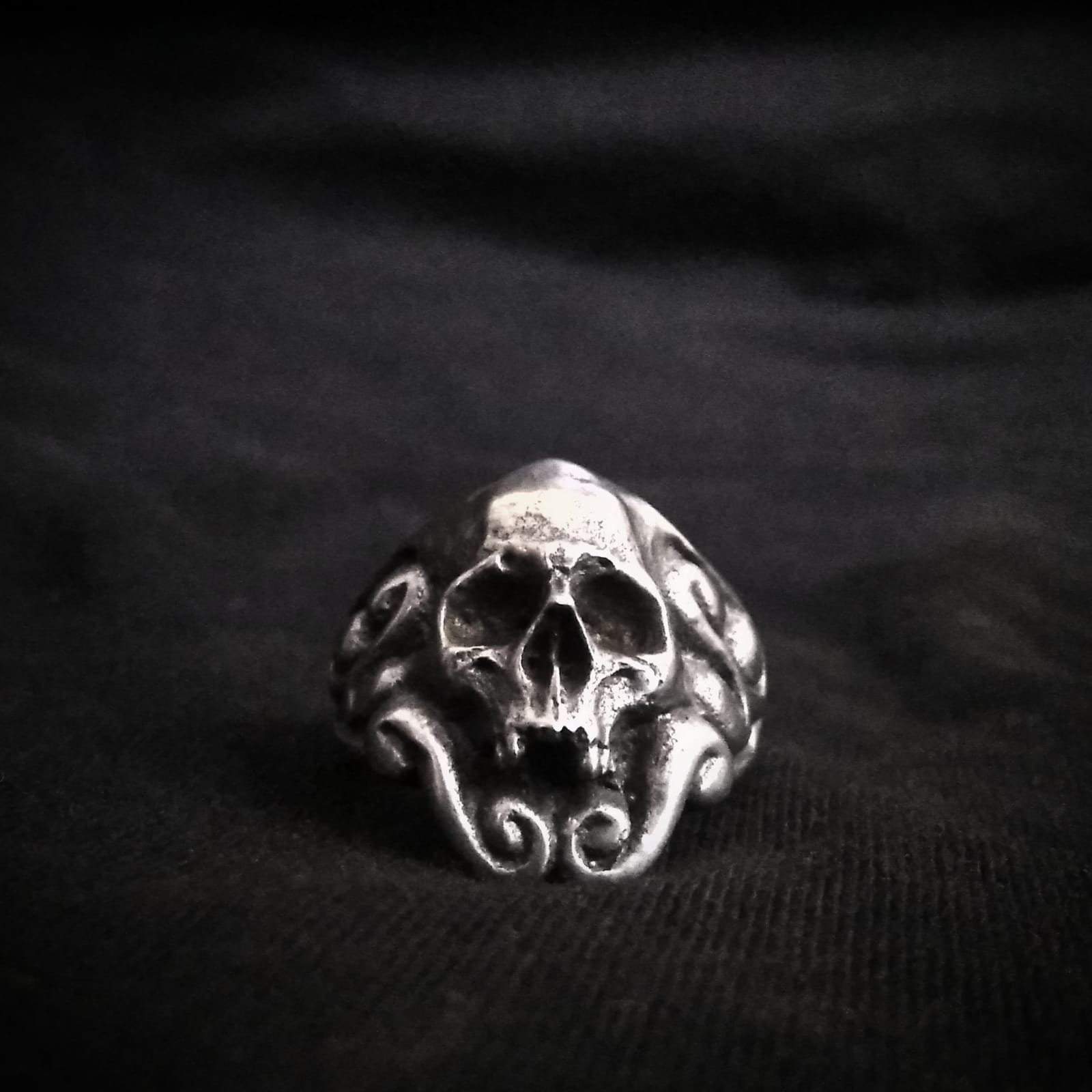 Classy Jawless Skull Ring, Jawless Skull Ring With Ornament on the ...