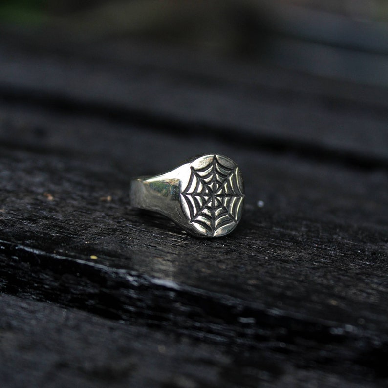 Spider Web Silver Signet Ring Old School Tattoo Style Spider - Etsy