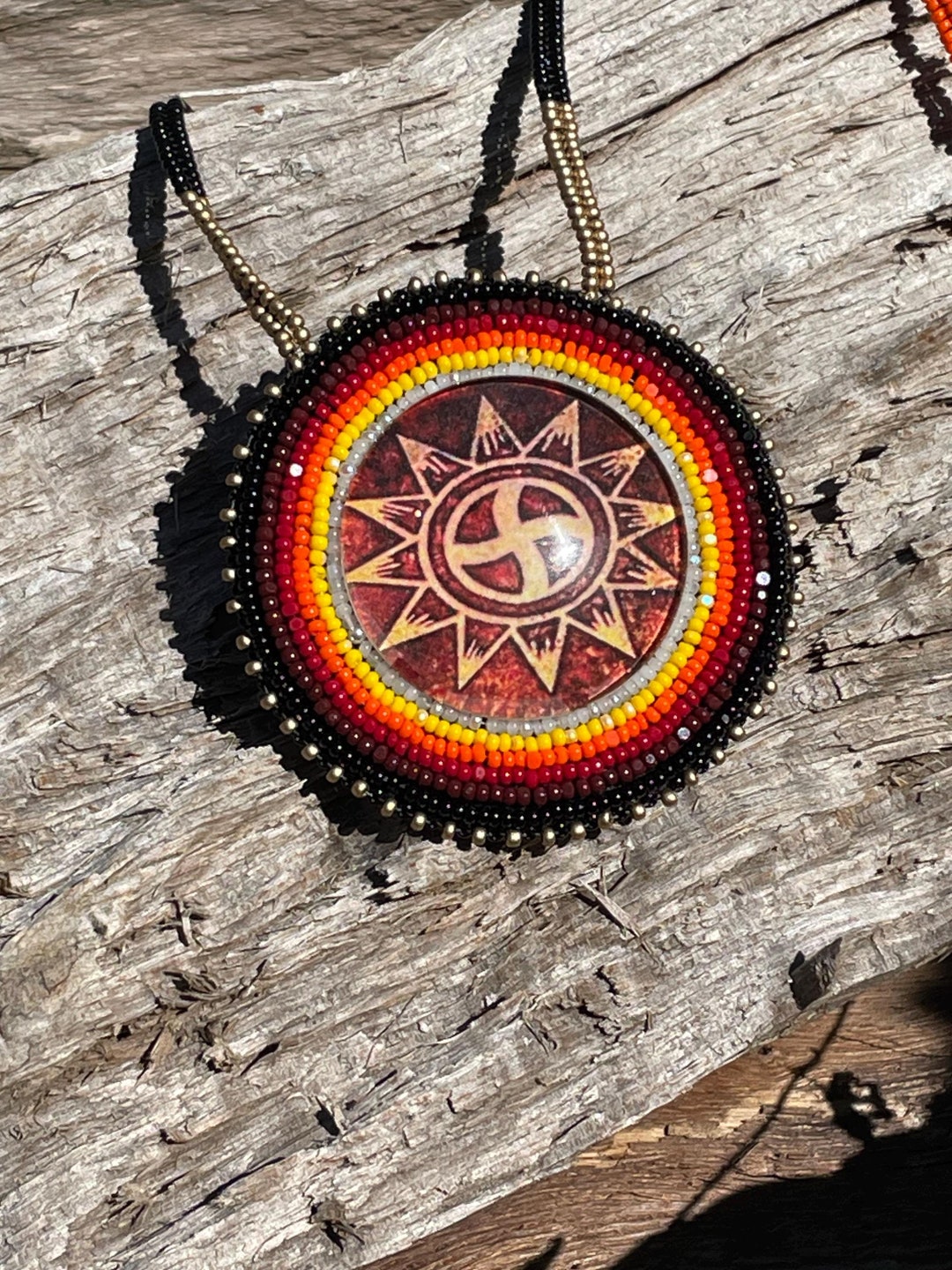 Native Beaded Medallions: Native Beadwork Around Cabochons - Etsy