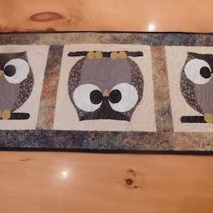 Handmade Appliqued Owl Table Topper/ Gold, Gray and Beige/ Table Runner ...