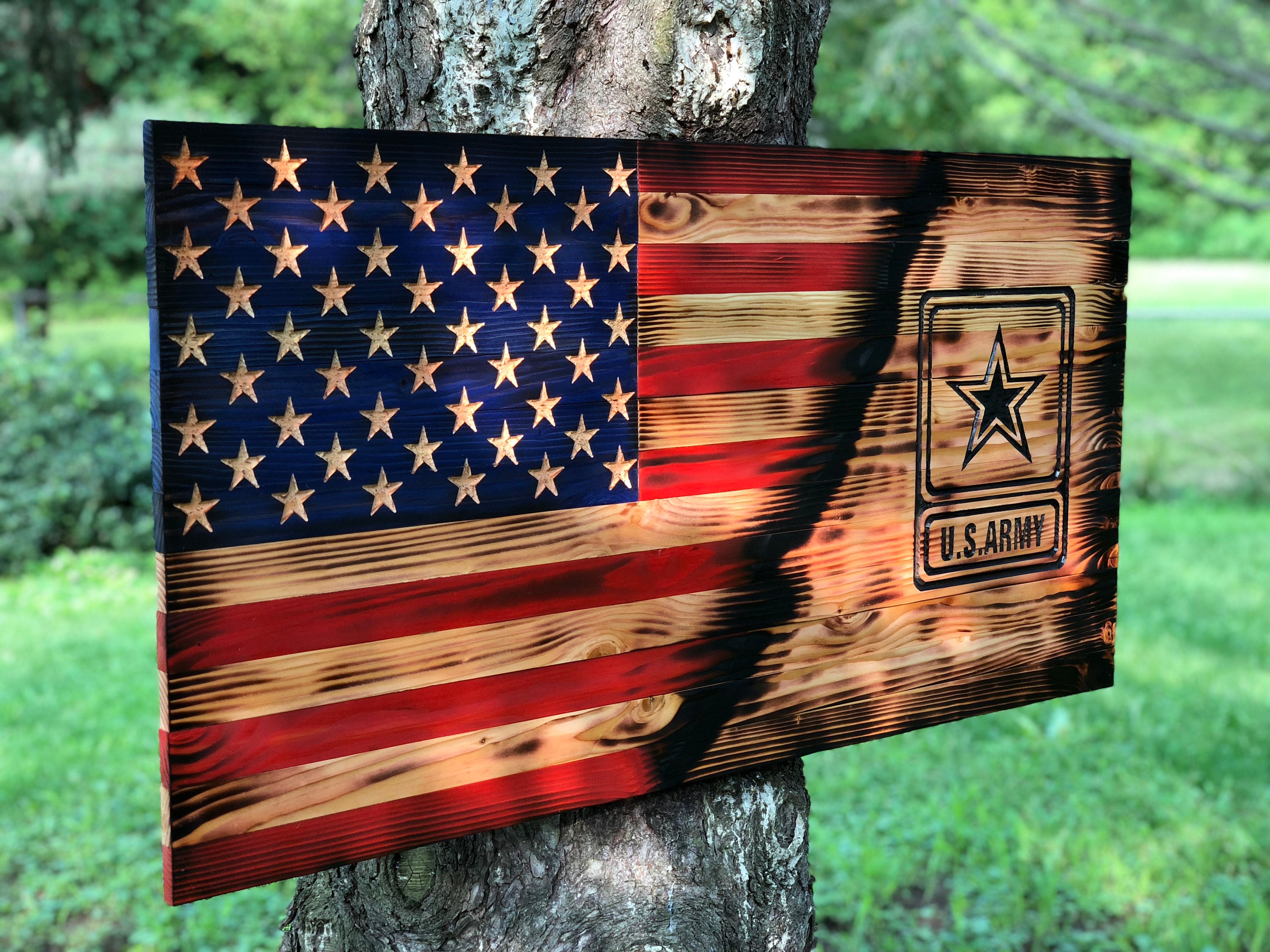 Rustic wooden flags Home & Living Wall Hangings etna.com.pe