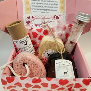 Foot Care Pedicure Spa Box Self Care Pamper Gift Set for Girlfriend ...