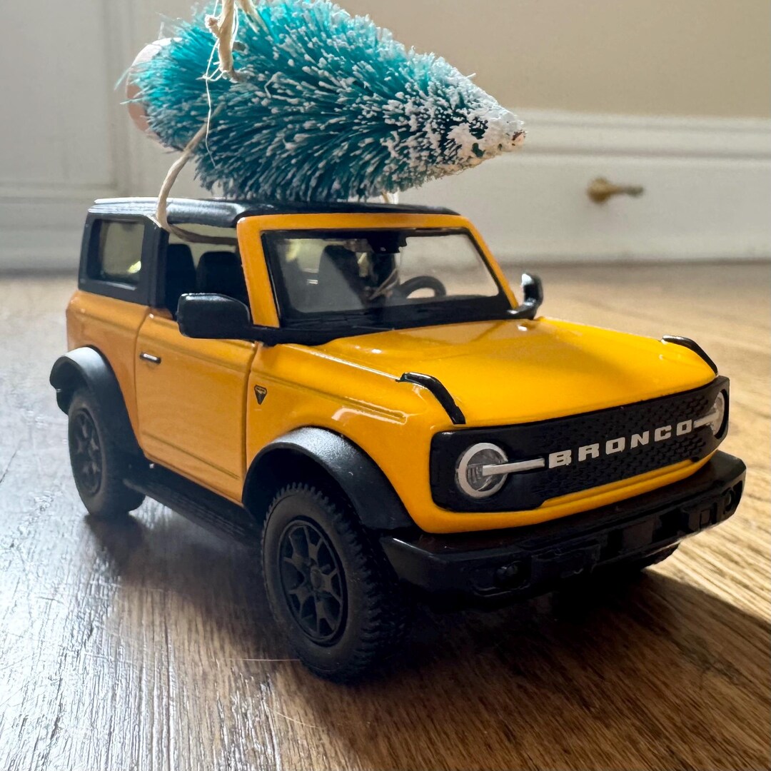 Ford Bronco With Christmas Tree, Bronco Ford Fan, Bronco Ornament, Ford ...