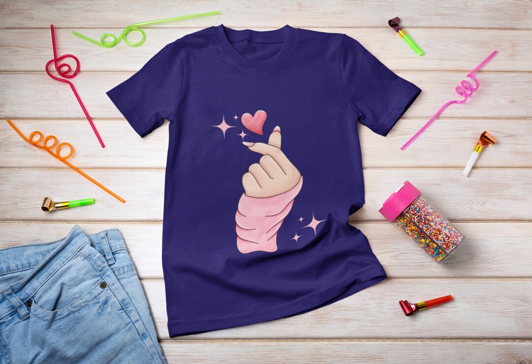Love Heart Hand Sign T-shirt, Heart Gesture Tee, Graphic Tee, Love ...