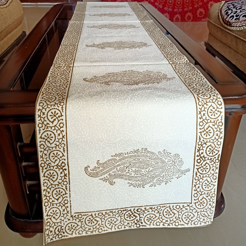 White Table Runner - Etsy
