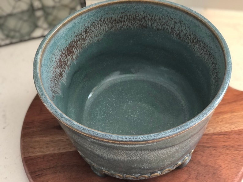 Pottery Planter With Feet - Etsy