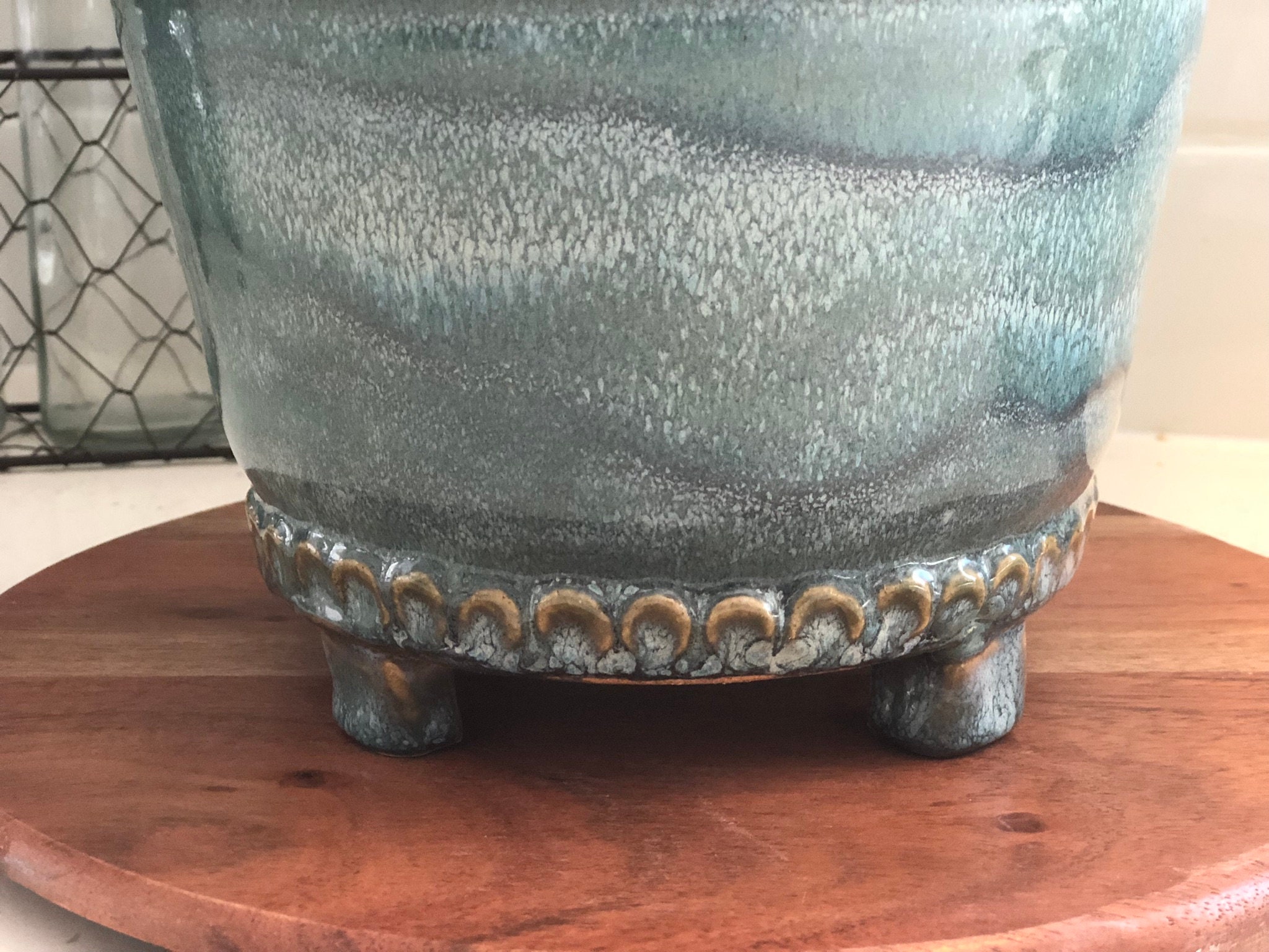 Pottery Planter With Feet - Etsy
