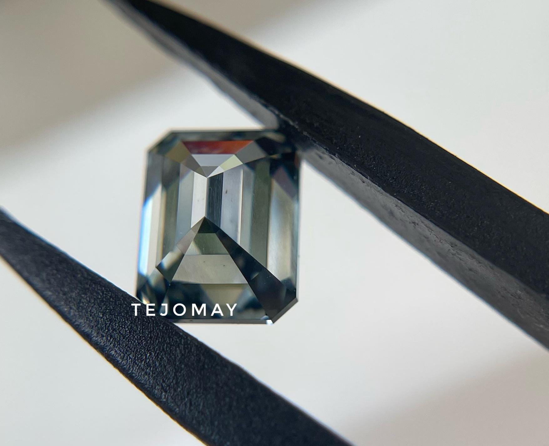 Emerald Cut Grey Moissanite Loose Stone – VVS1 Diamond Alternative for ...