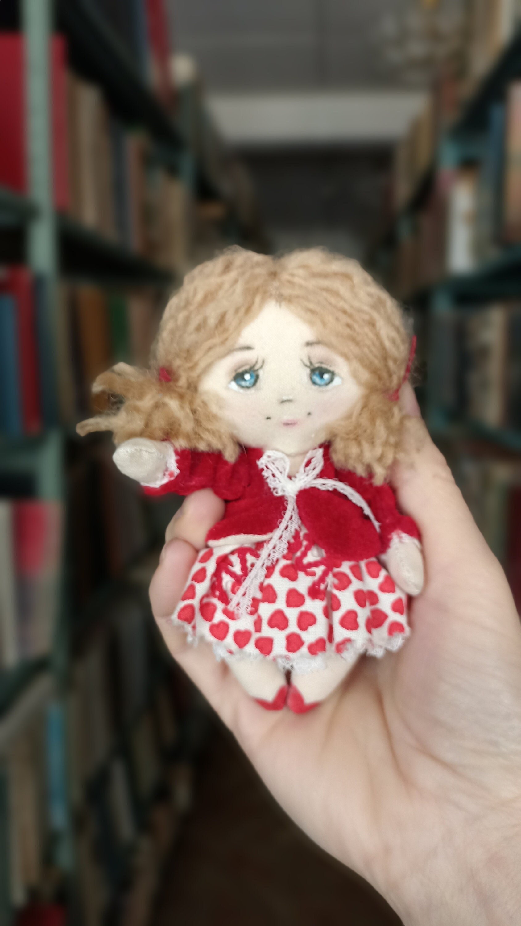 Dollmaking. Miniature Dolls DIY Dolls. Pattern of a Soft Fabric Doll ...