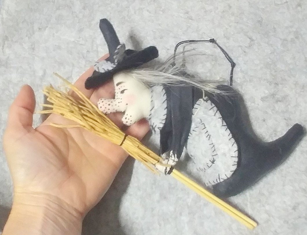 Witch Pattern, Primitive Witch, Rag Doll Pattern. Halloween Witch Doll ...