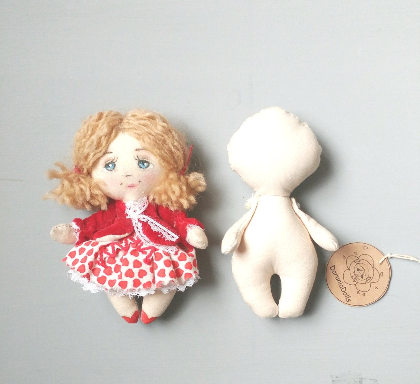 Dollmaking. Miniature Dolls DIY Dolls. Pattern of a Soft Fabric Doll ...