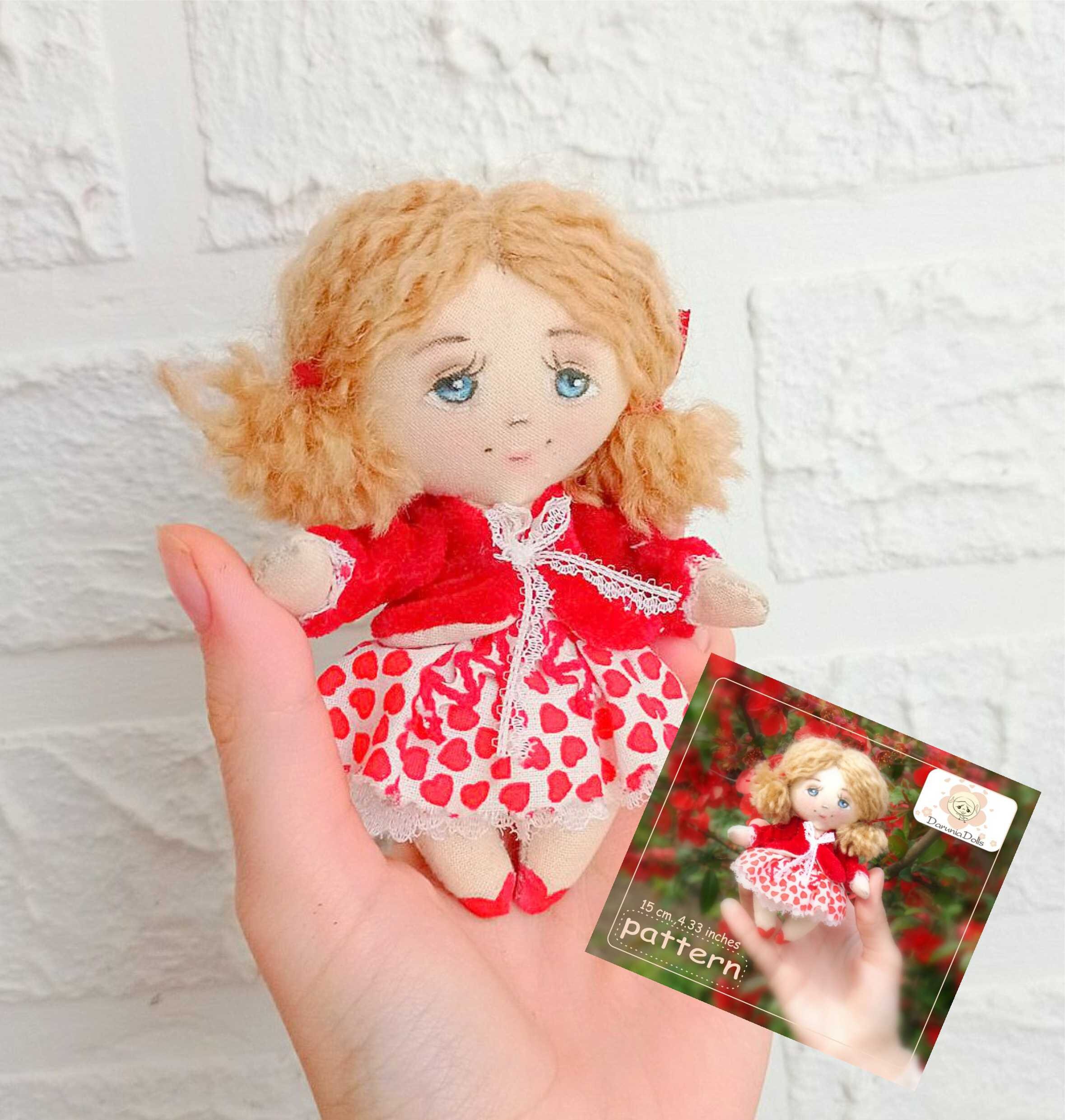 Dollmaking. Miniature Dolls DIY Dolls. Pattern of a Soft Fabric Doll ...