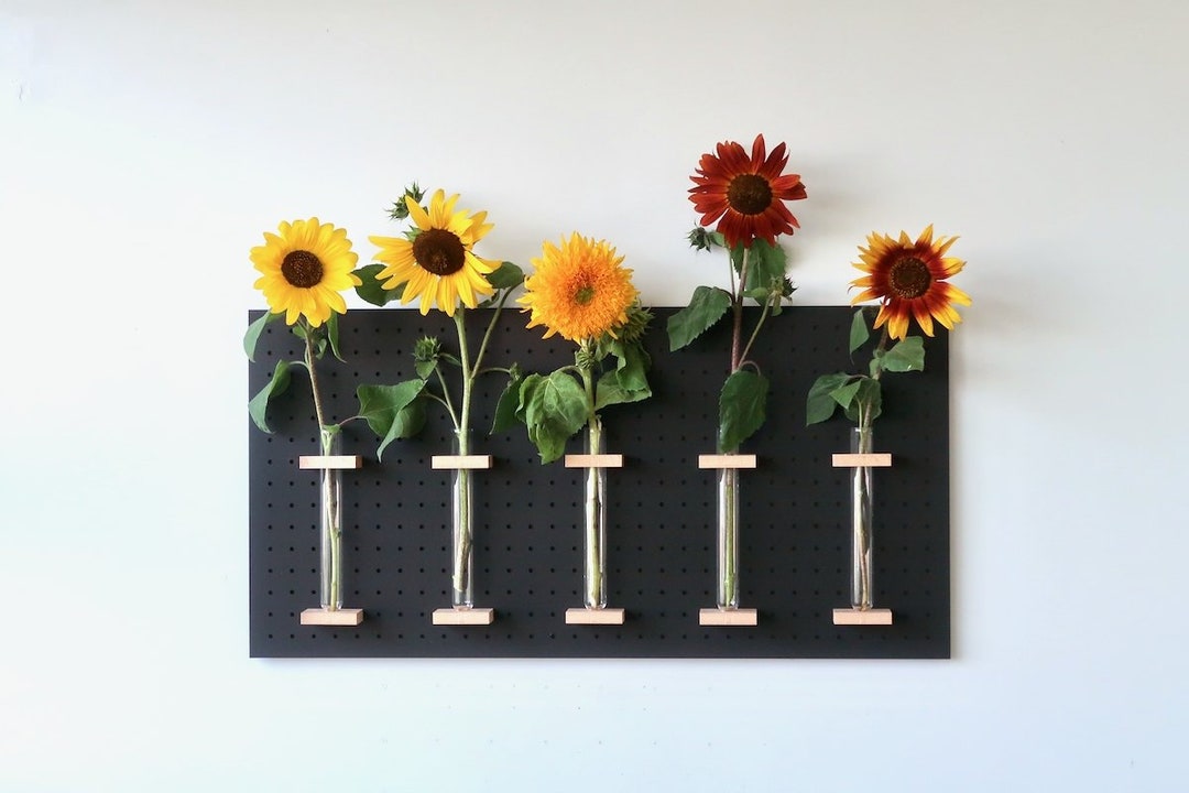 Soliflore XL - Modern Flower Holder for Pegboard - Etsy