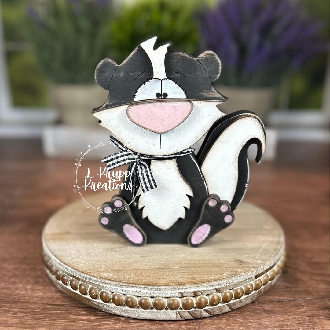 Whimsical Skunk Figurine: Hand-painted Woodland Decor Accent - Etsy