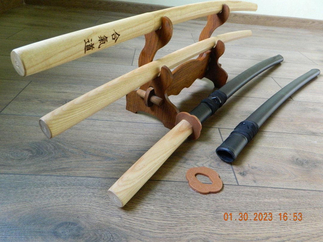 Bokken Daito-ryu Made of European Ash. Bokken for Aikido, Kendo, With Sayas You Can Use They for ...