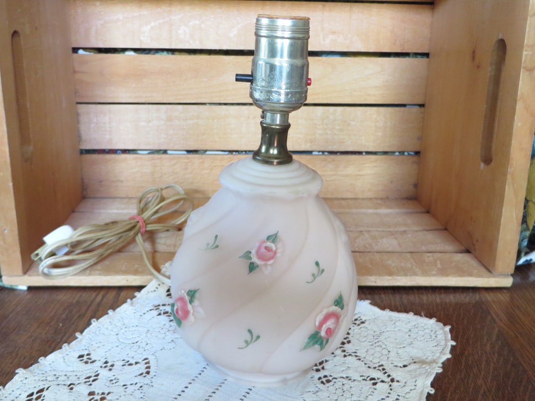 Vintage Floral Pink Roses Boudoir Lamp/reverse Painted/working/hand ...