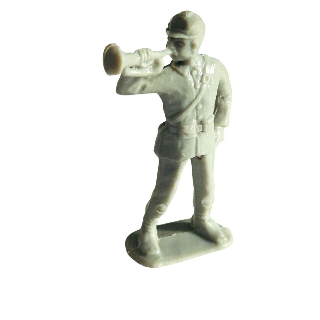 Vintage Light Gray Army Bugler Plastic Toy Soldier Figure 2.75 Inch ...