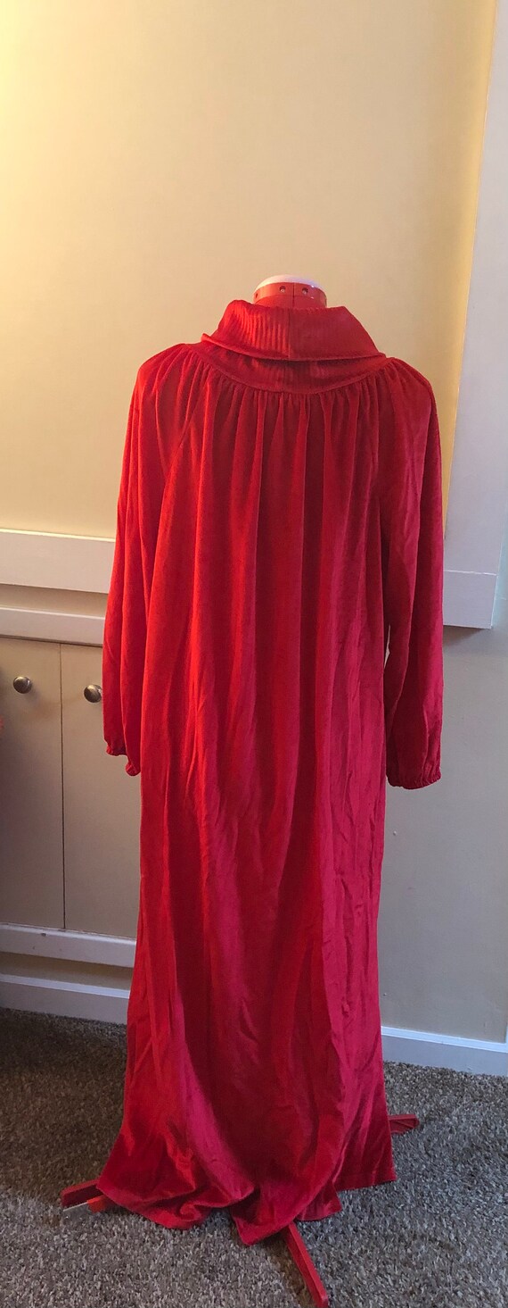 Vintage red velvet robe, lounging robe, Christmas rob… - Gem
