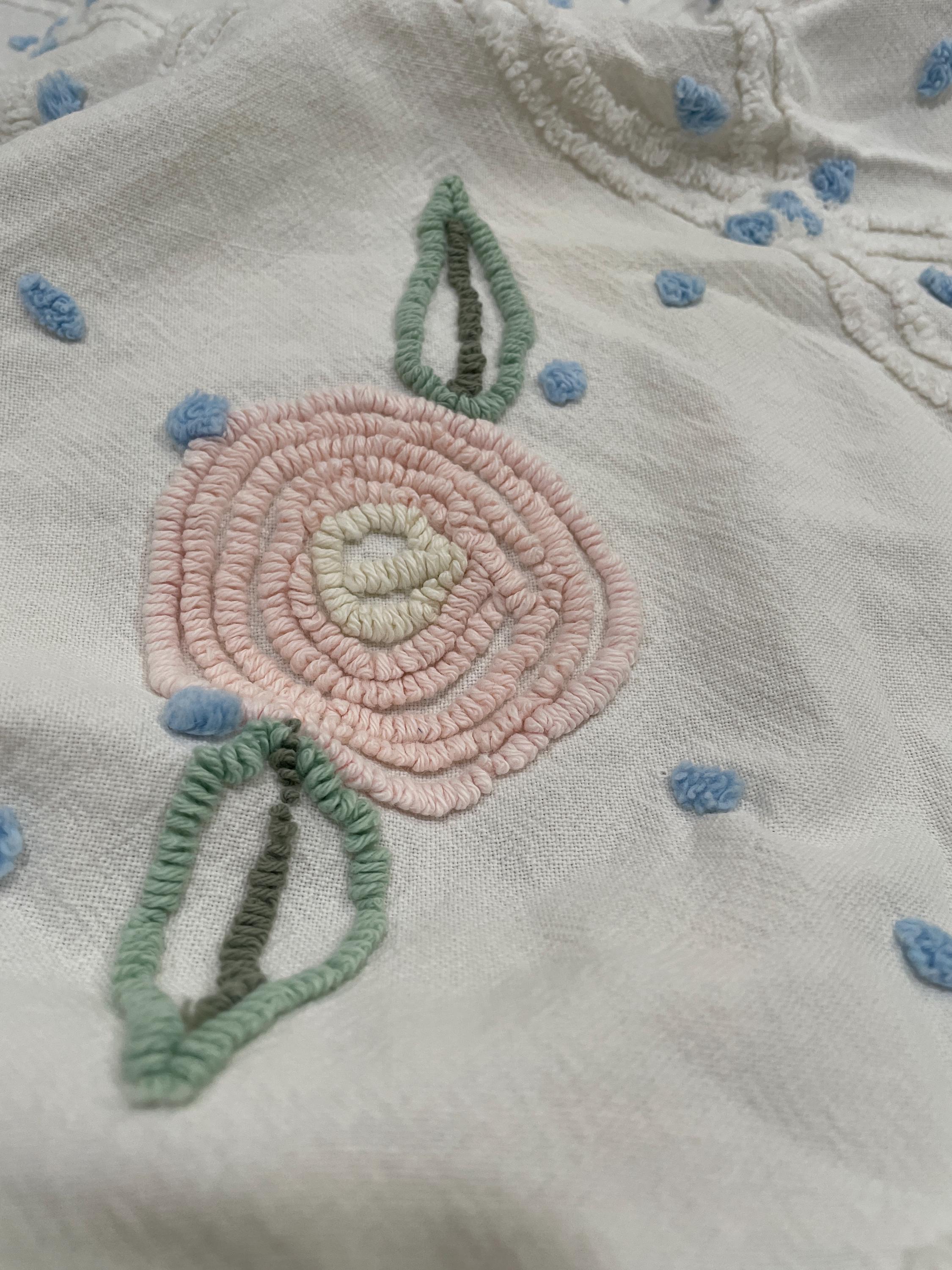 Cotton Chenille Bedspread: Tufted Floral Design, Fits Twin/double Bed ...