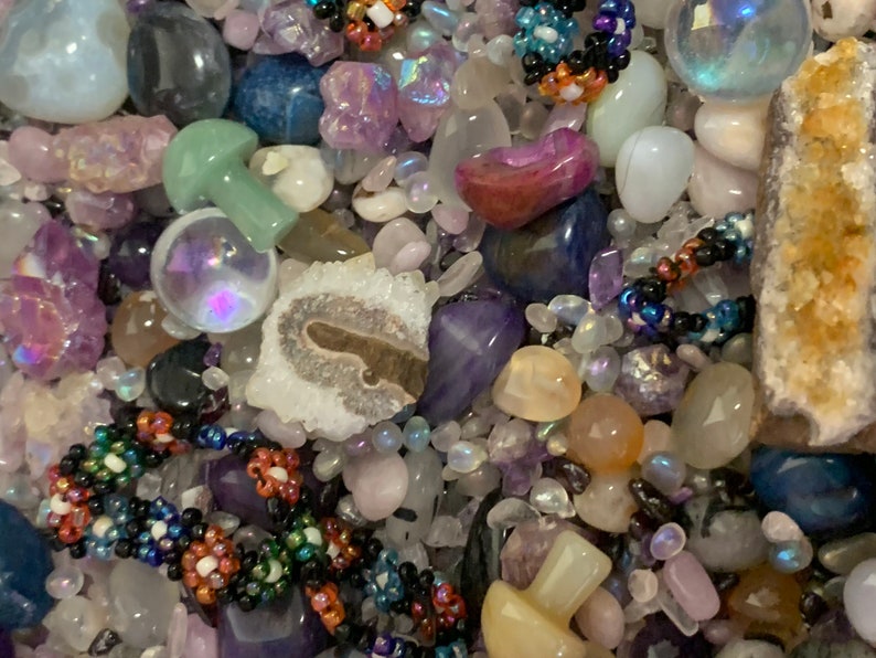 Deluxe Crystal Confetti - Etsy