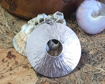 Hammered Texture Design Sterling Silver Pendant - Etsy Sweden