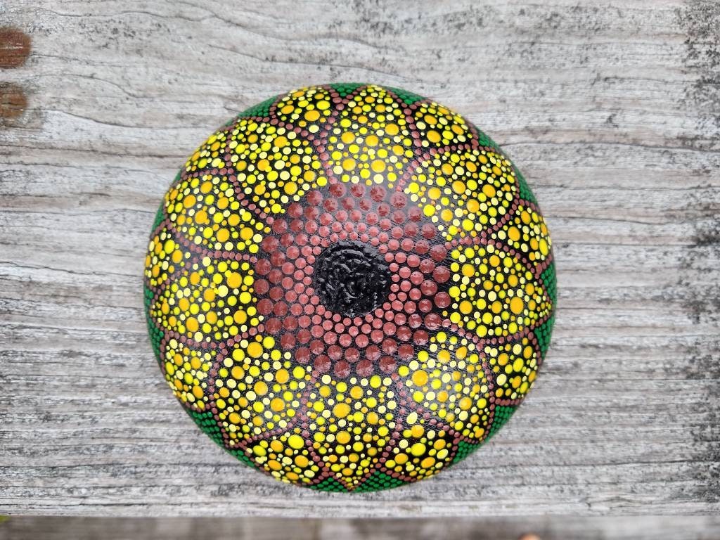 Sunflower Painted Rock - Etsy