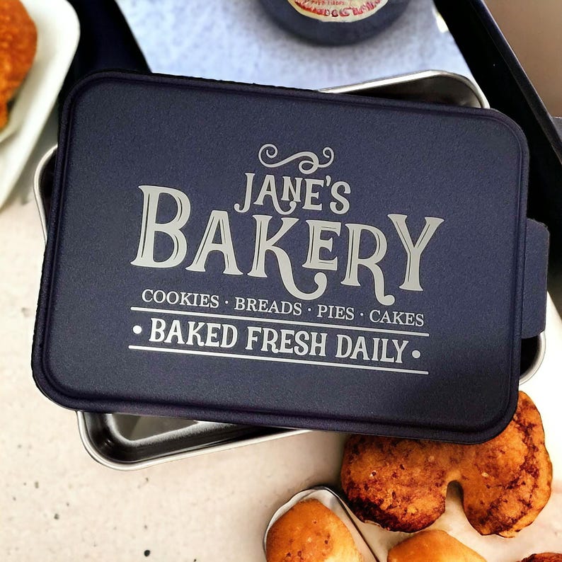 Personalized Engraved Aluminum Cake Pan | Gift for Chef | Baking Gift ...