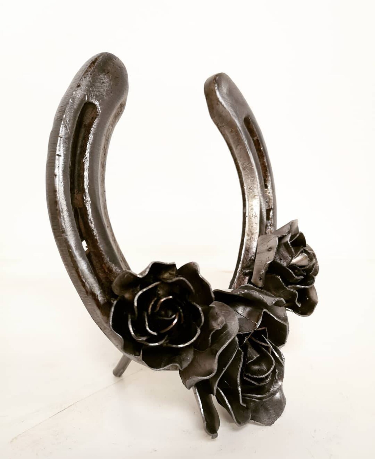 Freestanding Decorative Horseshoe With Roses - Etsy