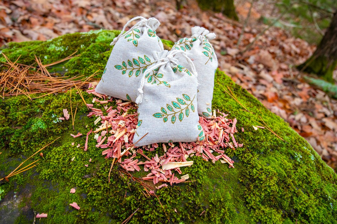 Cedar Sachets Set of 3 Bags - Etsy