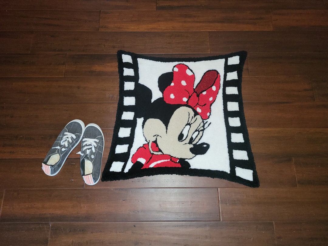 Minnie Mouse Hand Tufted Rug - Etsy